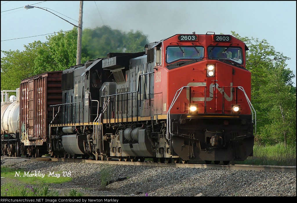 CN 2603